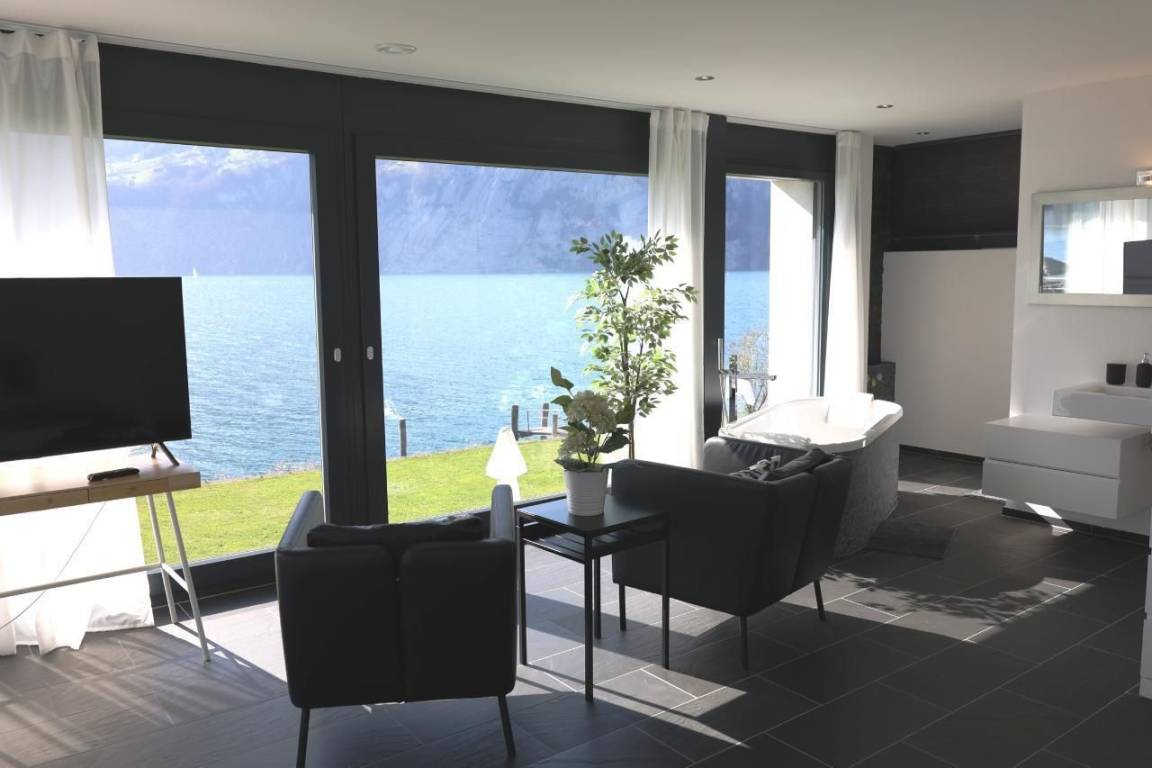 315 M² House ∙ 4 Bedrooms ∙ 10 Guests - Canton of Uri