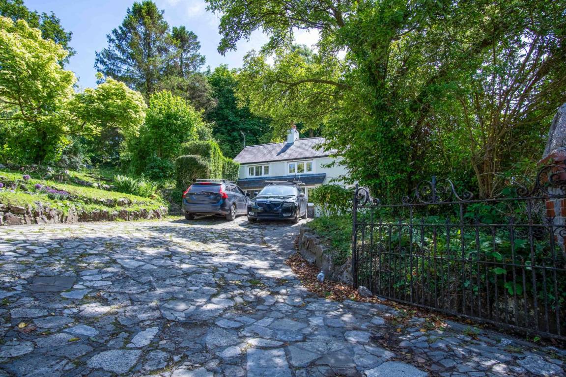 160 M² Cottage ∙ 3 Bedrooms ∙ 6 Guests - Llanelli