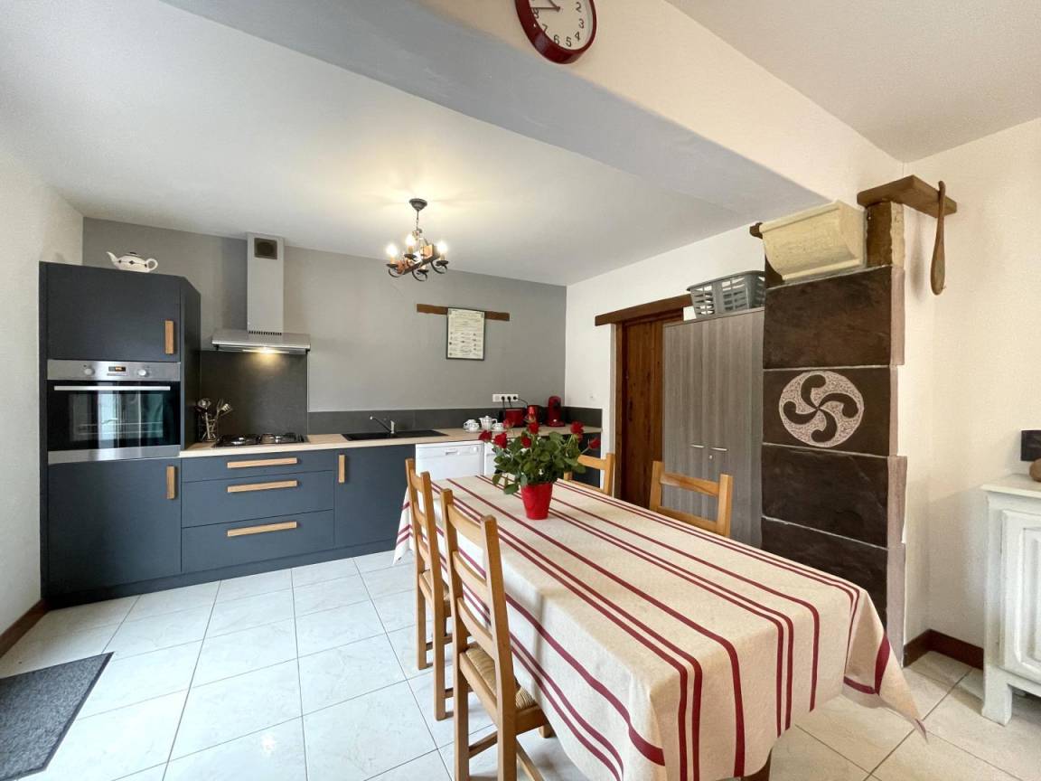 65 M² Gîte ∙ 2 Chambres ∙ 4 Personnes - Sare