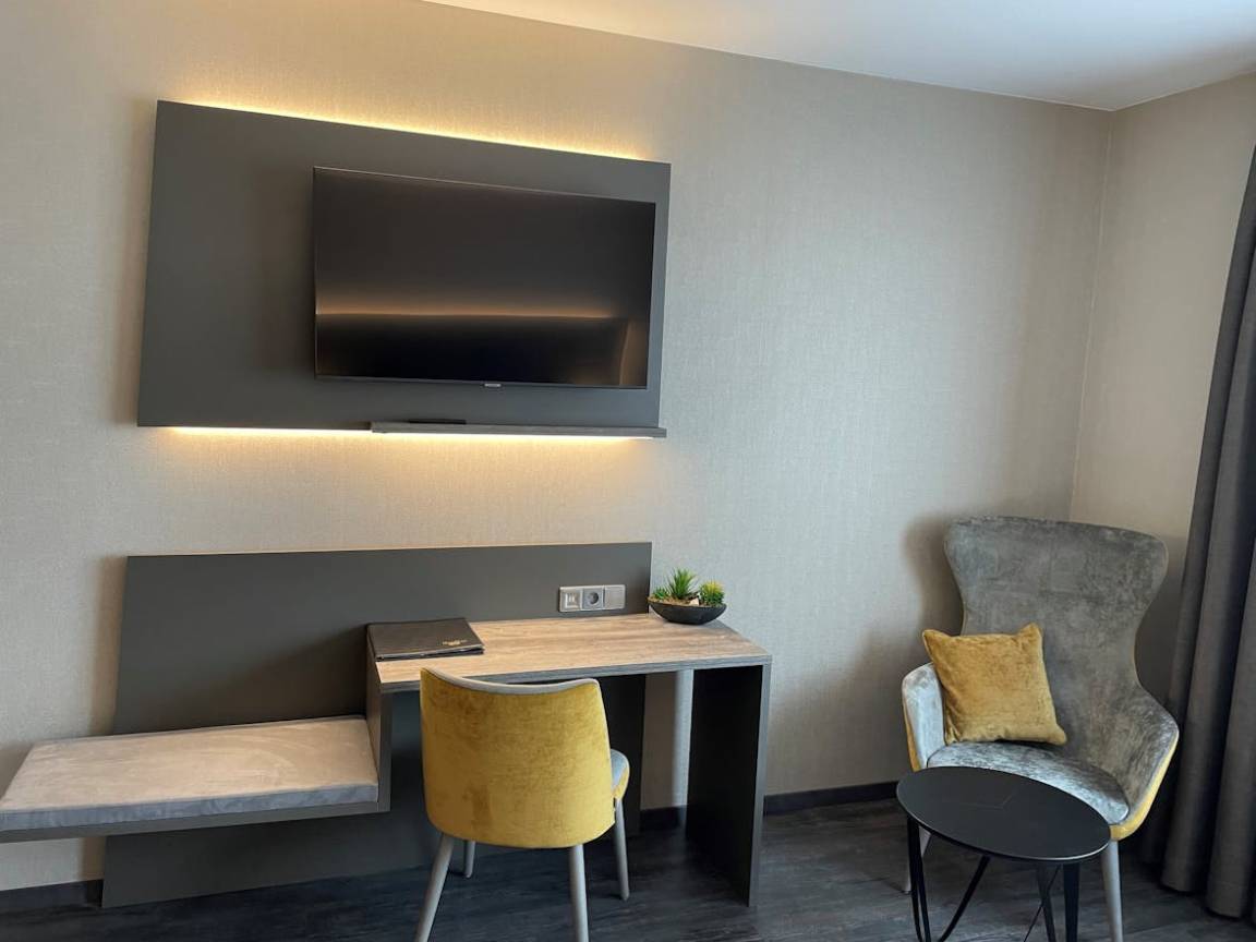 35 M² Apartamento ∙ 1 Quarto ∙ 1 Hóspede - Stuttgart