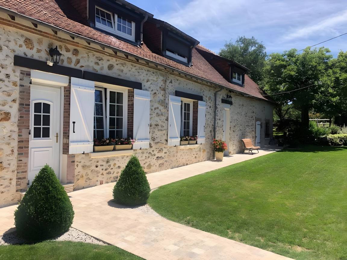 70 M² Chambre D'hôtes ∙ 2 Chambres ∙ 4 Personnes - Marne