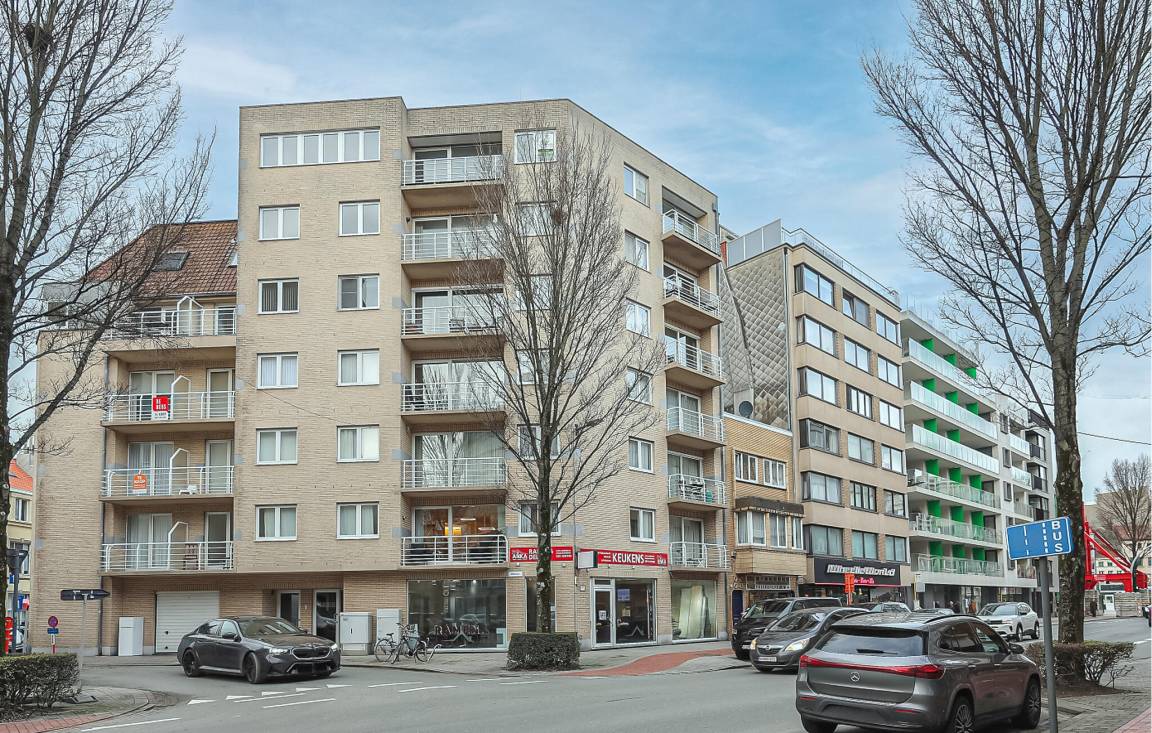 200 M² Appartement ∙ 4 Chambres ∙ 8 Personnes - Ostende