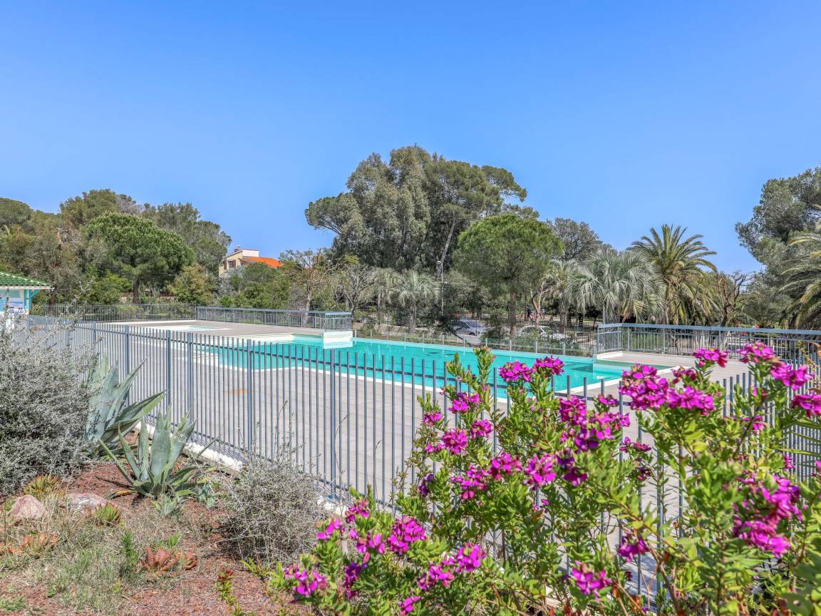 80 M² House ∙ 2 Bedrooms ∙ 4 Guests - Fréjus