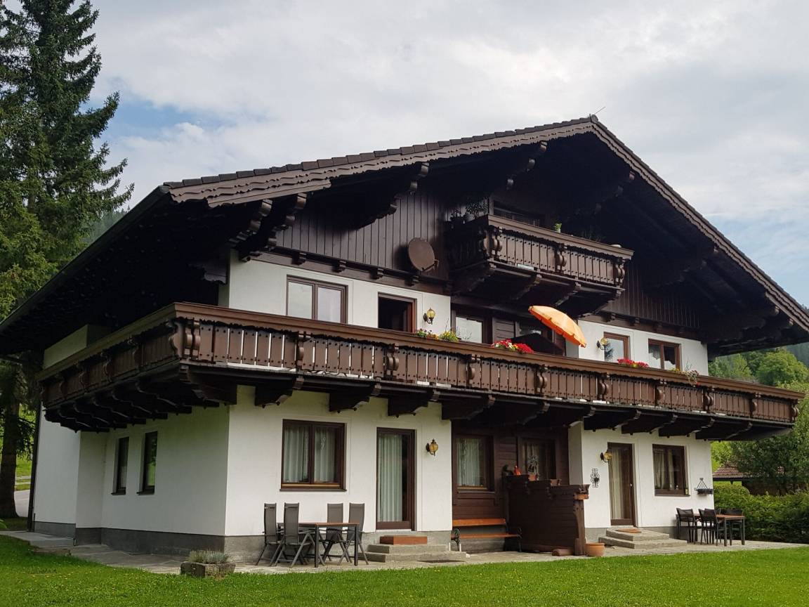 67 M² Apartment ∙ 2 Bedrooms ∙ 4 Guests - Schladming