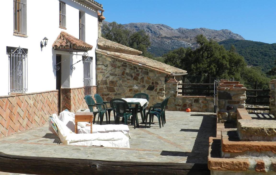 150 M² Casa ∙ 4 Habitaciones ∙ 8 Huéspedes - Cortes de la Frontera