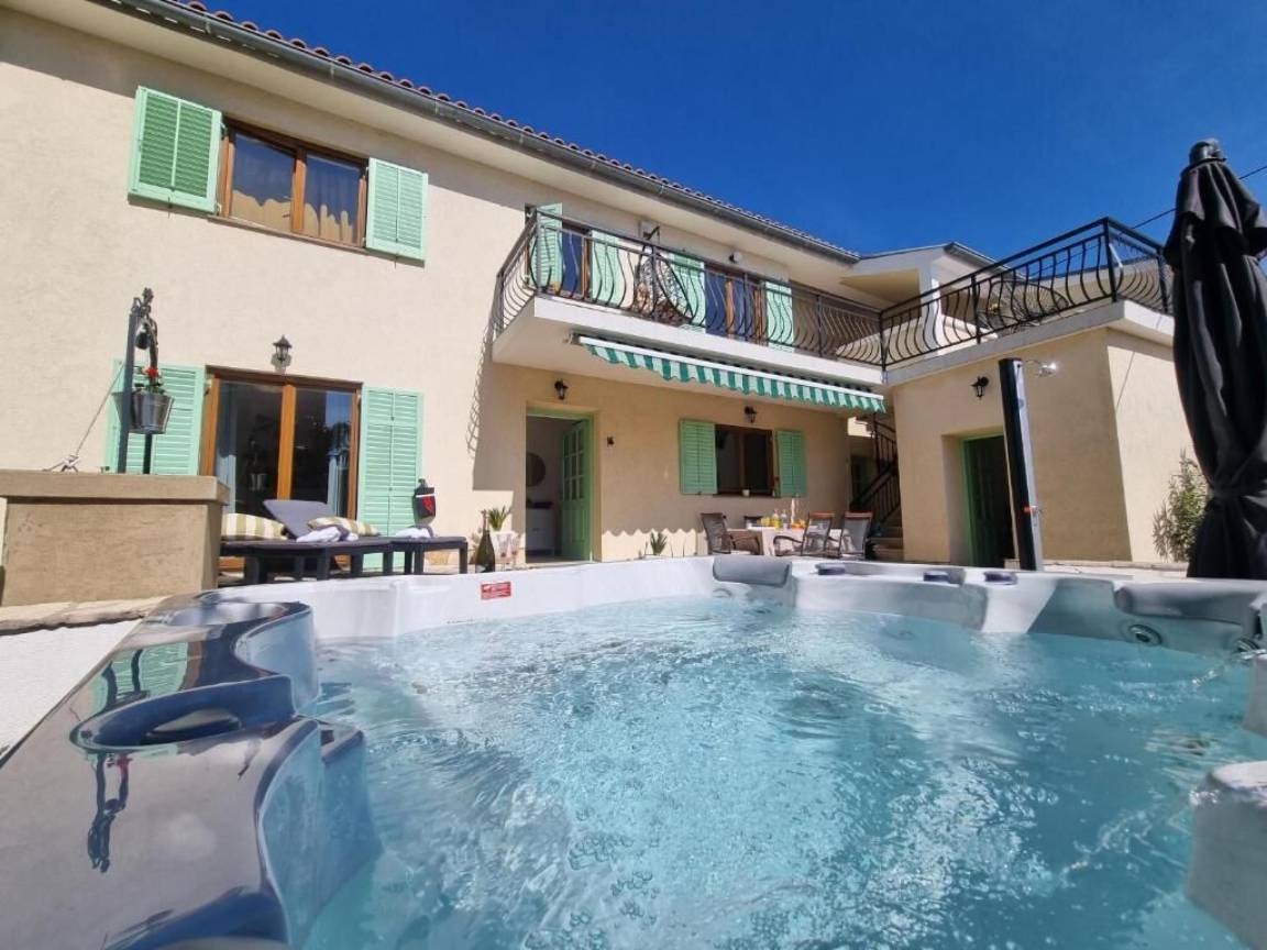 Ferienhaus ∙ 3 Schlafzimmer ∙ 7 Gäste - Crikvenica