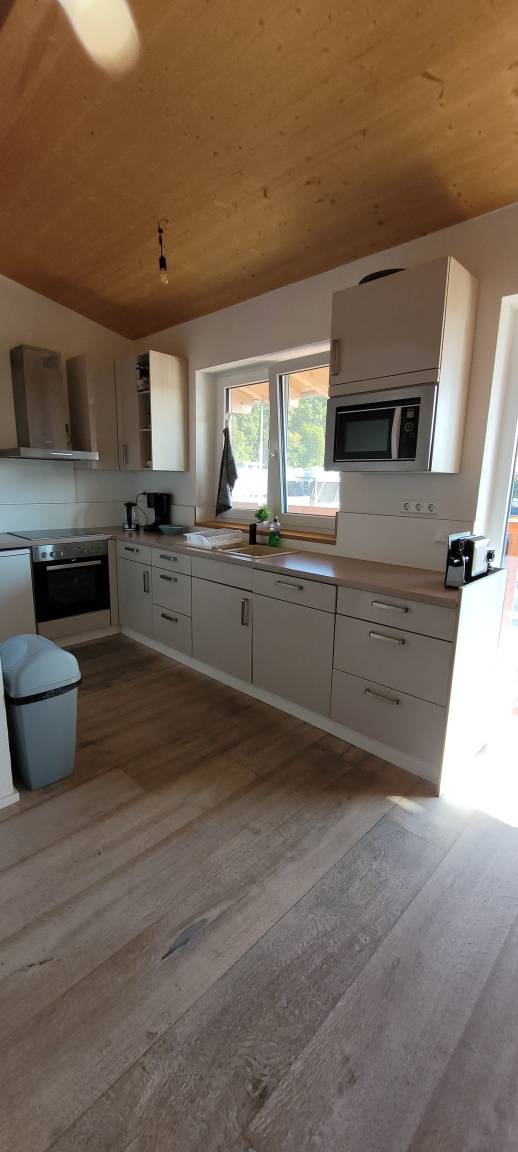 64 M² Apartamento ∙ 1 Habitación ∙ 2 Huéspedes - Kirchheim unter Teck