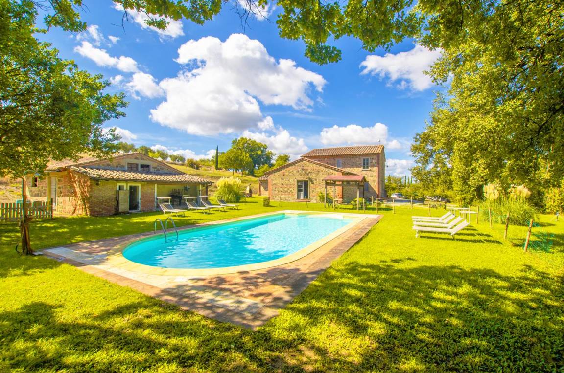 170 M² Villa ∙ 3 Bedrooms ∙ 6 Guests - Pienza