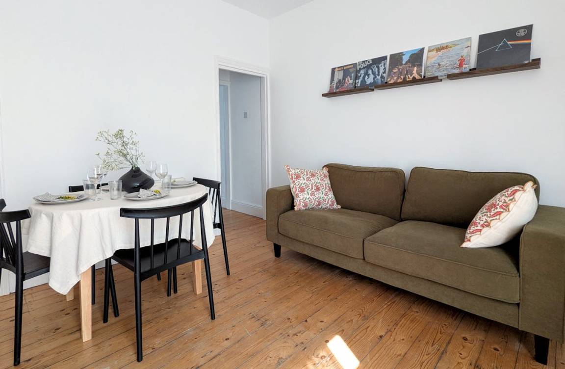 70 M² House ∙ 3 Bedrooms ∙ 4 Guests - Coventry
