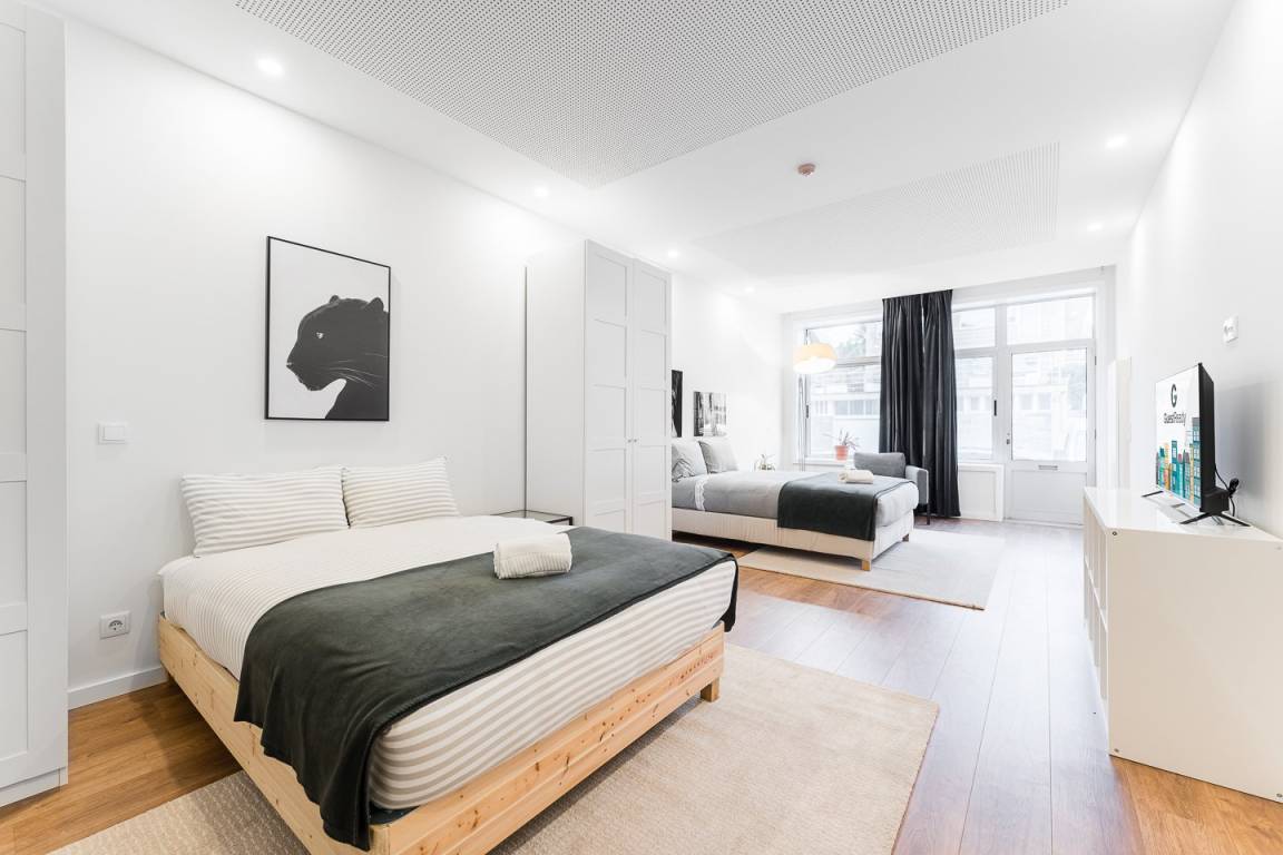 18 M² Huoneisto ∙ 1 Makuuhuone ∙ 4 Vierasta - Porto