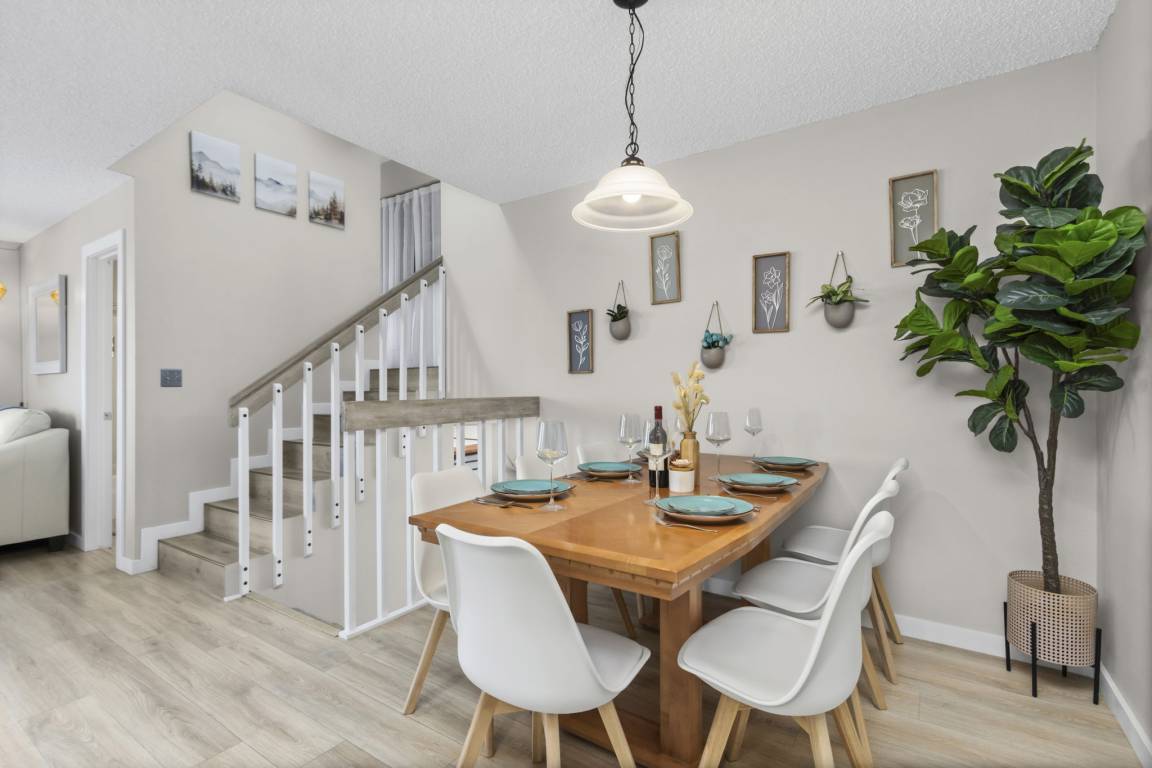 130 M² House ∙ 3 Bedrooms ∙ 10 Guests - Windsor Lake, Windsor