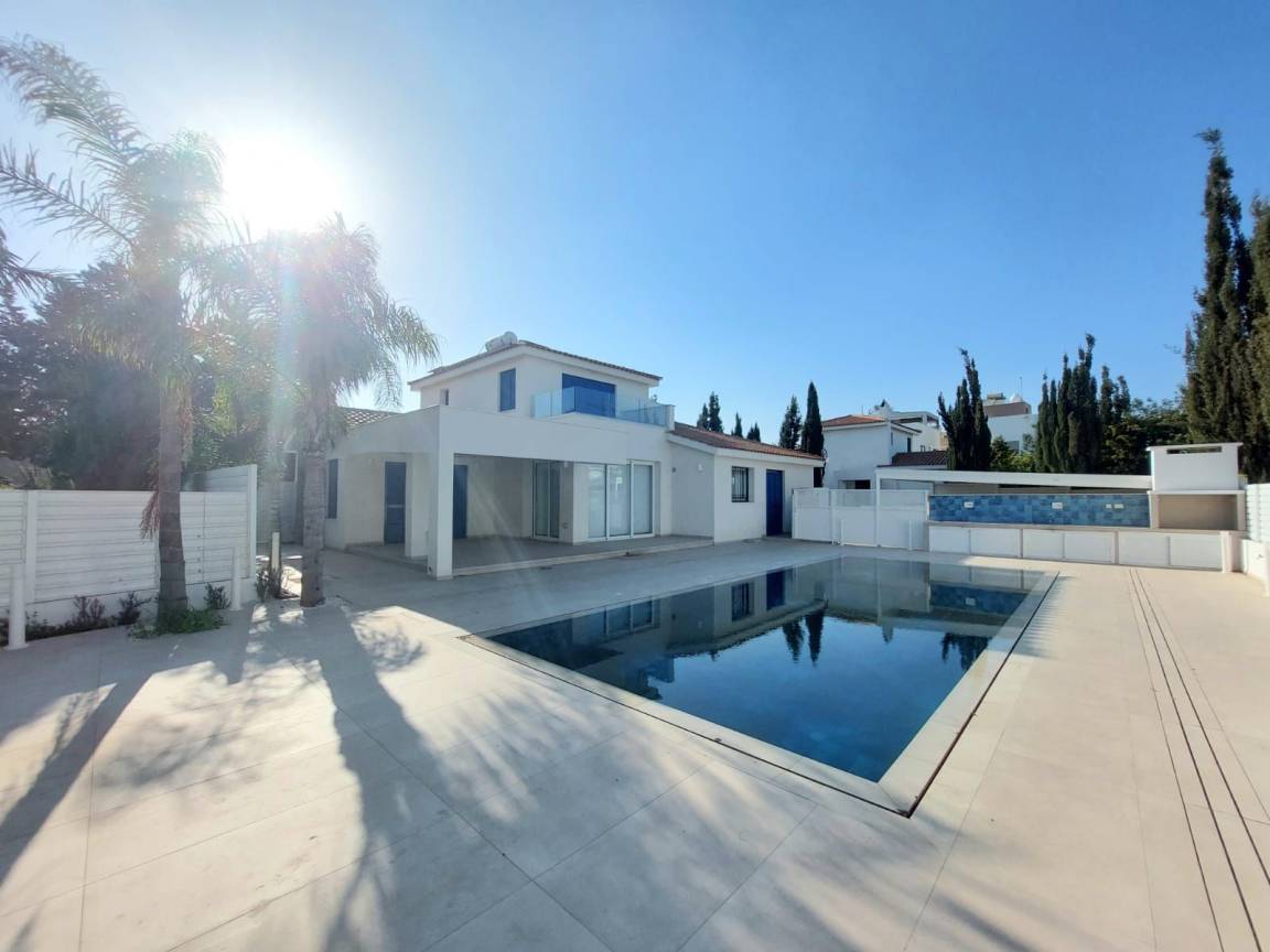 Cottage ∙ 3 Bedrooms ∙ 6 Guests - Protaras
