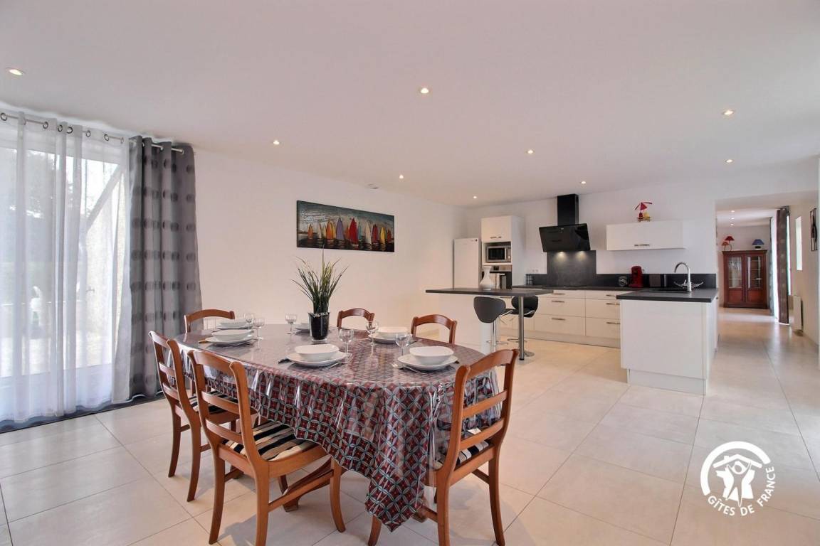 145 M² Gîte ∙ 4 Bedrooms ∙ 6 Guests - Rochefort-en-Terre