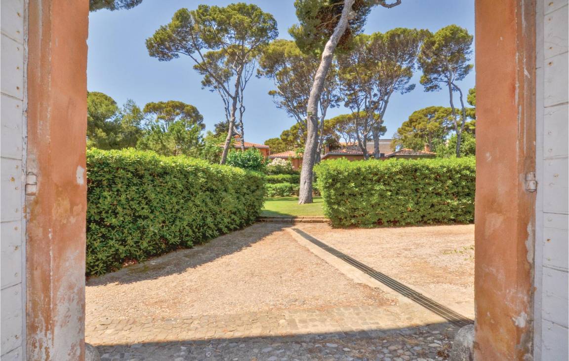 140 M² Apartment ∙ 3 Bedrooms ∙ 6 Guests - Santa Marinella