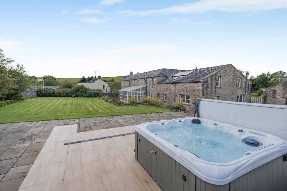 Landhaus ∙ 4 Schlafzimmer ∙ 8 Gäste - Kirkby Stephen