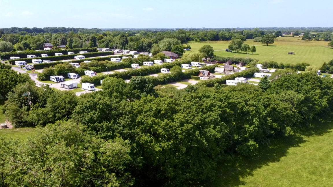 Camping ∙ 1 Chambre ∙ 8 Personnes - Ormskirk