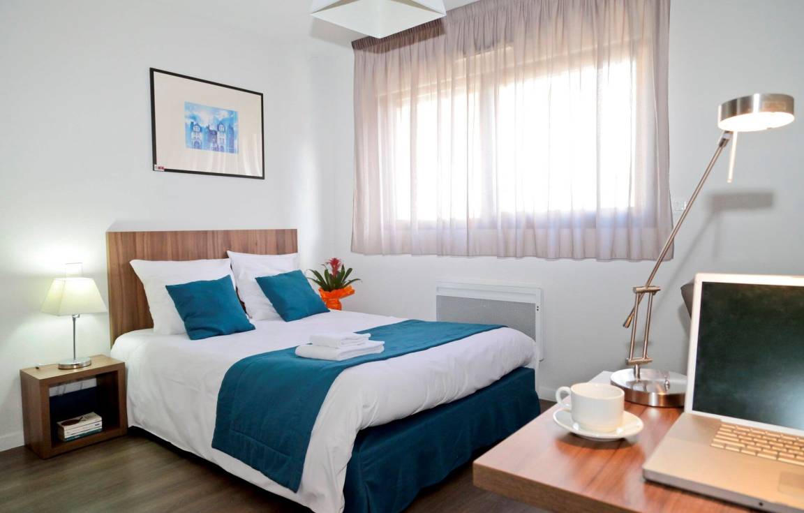20 M² Chambre D’hôtes ∙ 1 Personne - Tours