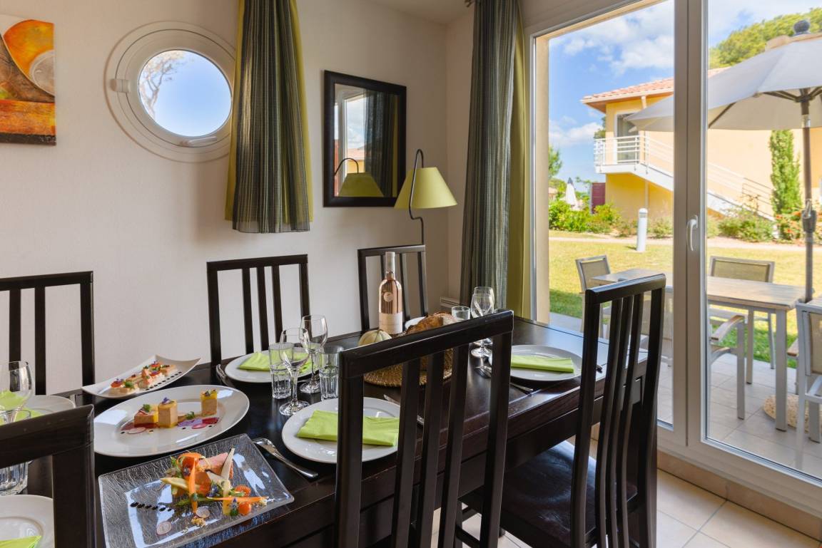 Appartement En Copropriété ∙ 2 Chambres ∙ 6 Personnes - Var