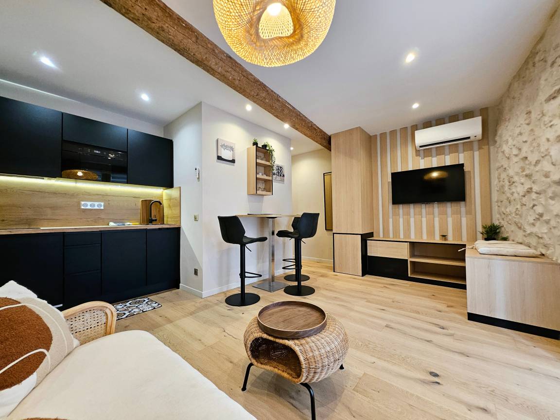 28 M² Apartment ∙ 1 Bedroom ∙ 2 Guests - Antibes