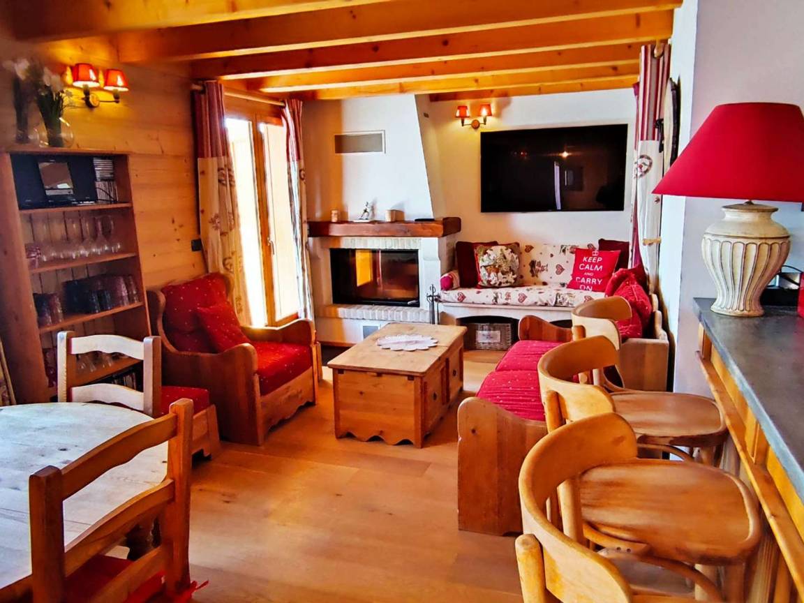 64 M² Chalet ∙ 2 Bedrooms ∙ 6 Guests - Isola 2000
