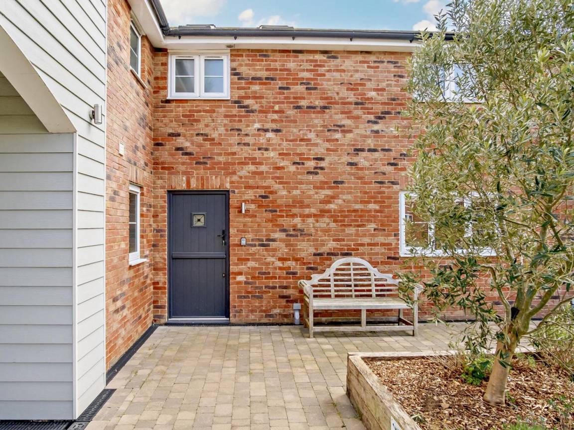 Cottage ∙ 4 Bedrooms ∙ 8 Guests - Portsmouth