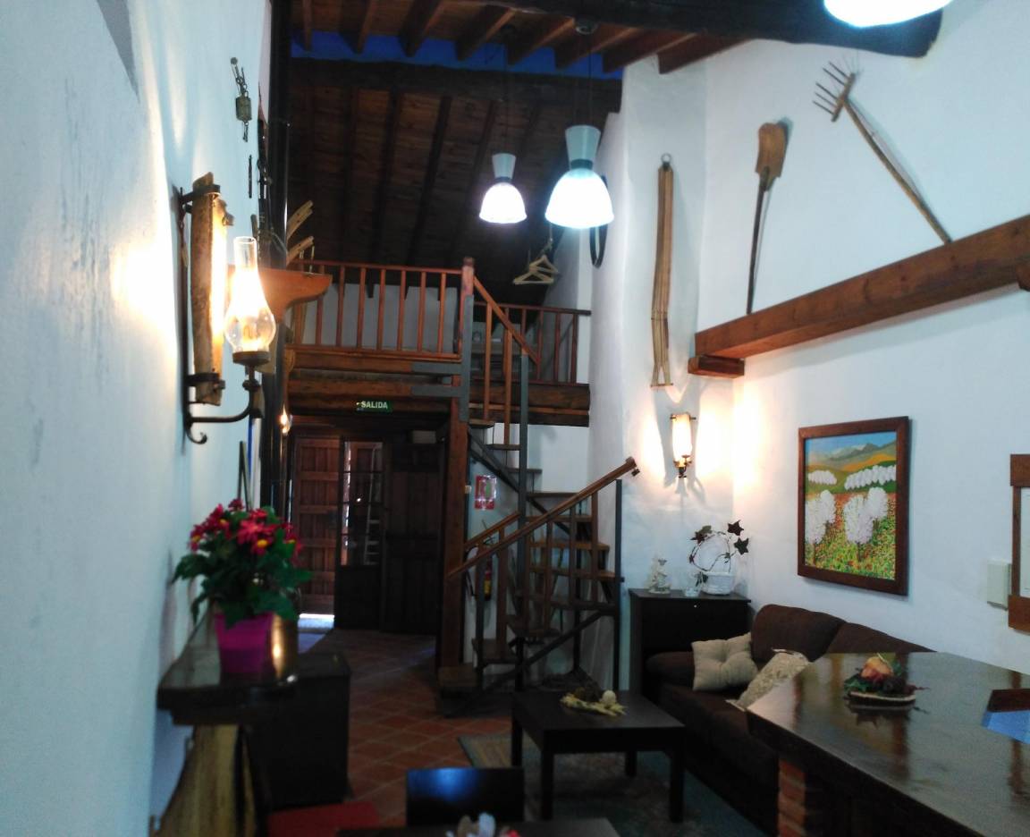 60 M² Appartement ∙ 1 Slaapkamer ∙ 2 Gasten - Alcaucín