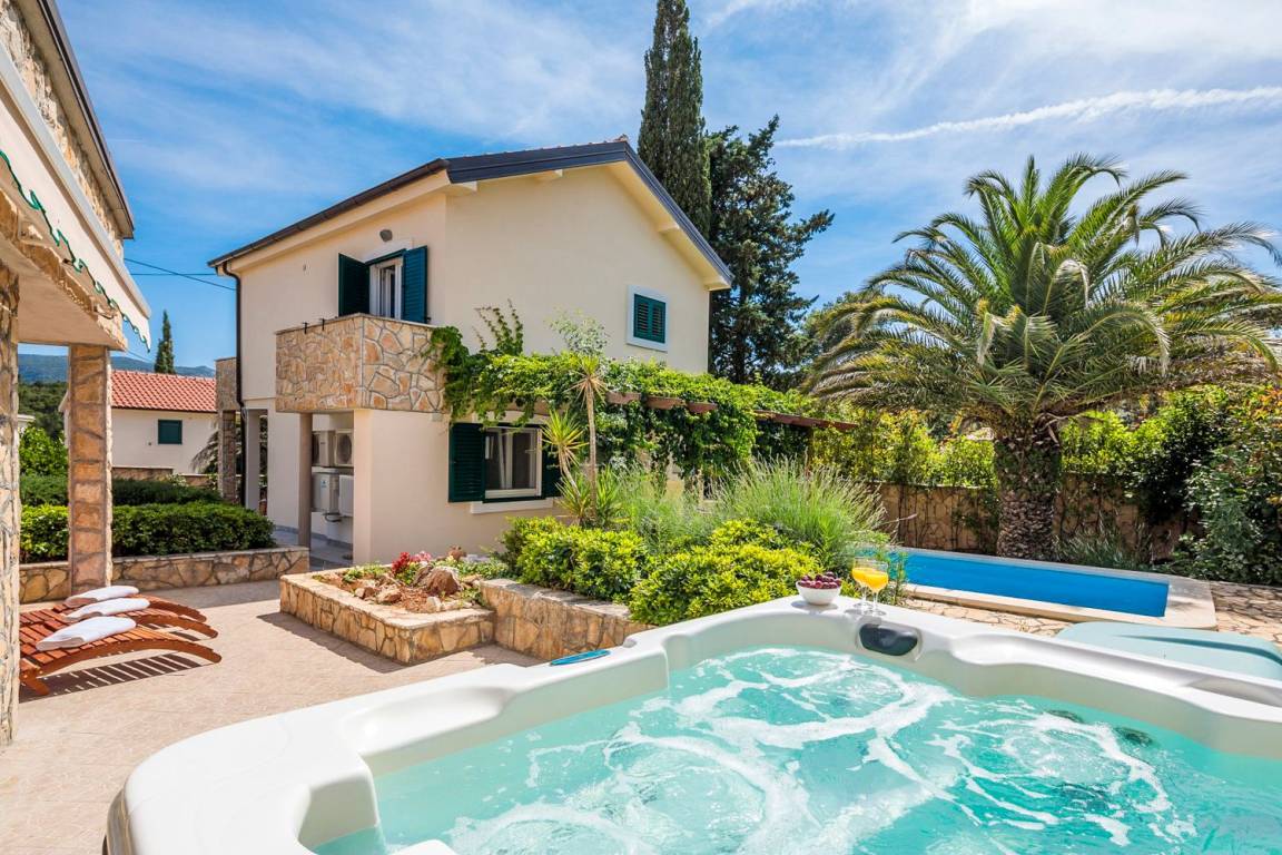 Villa ∙ 3 Schlafzimmer ∙ 6 Gäste - Jelsa