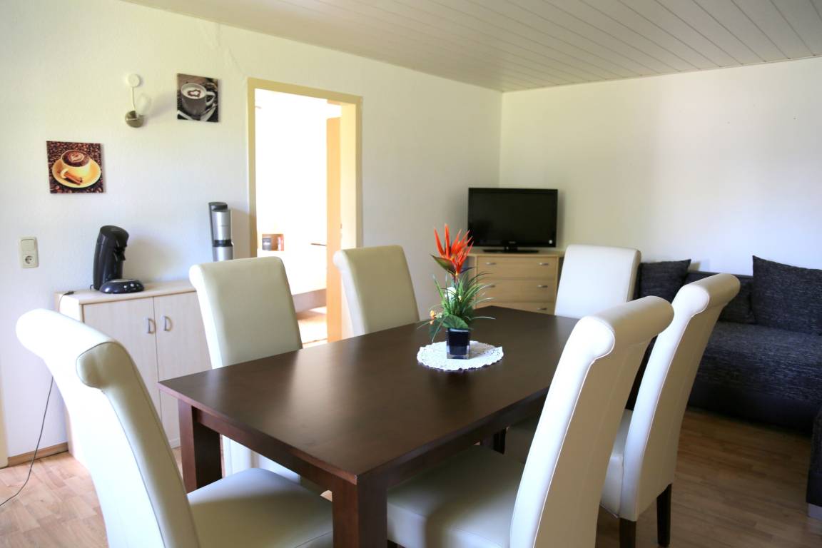 54 M² Ferienhaus ∙ 1 Schlafzimmer ∙ 4 Gäste - Barth