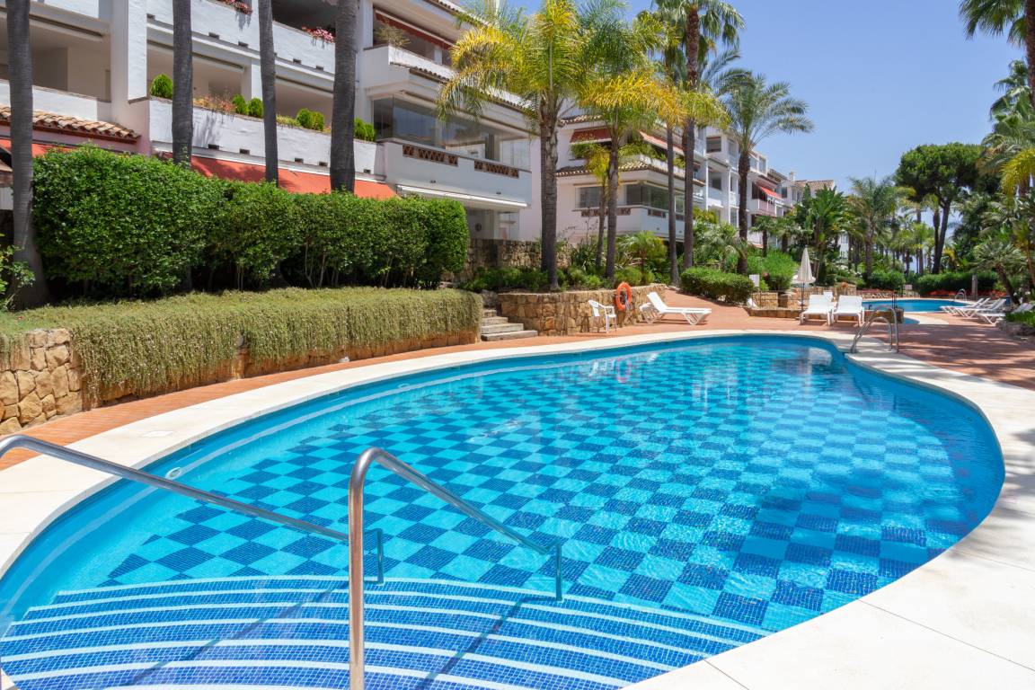 182 M² Apartment ∙ 3 Bedrooms ∙ 6 Guests - Marbella