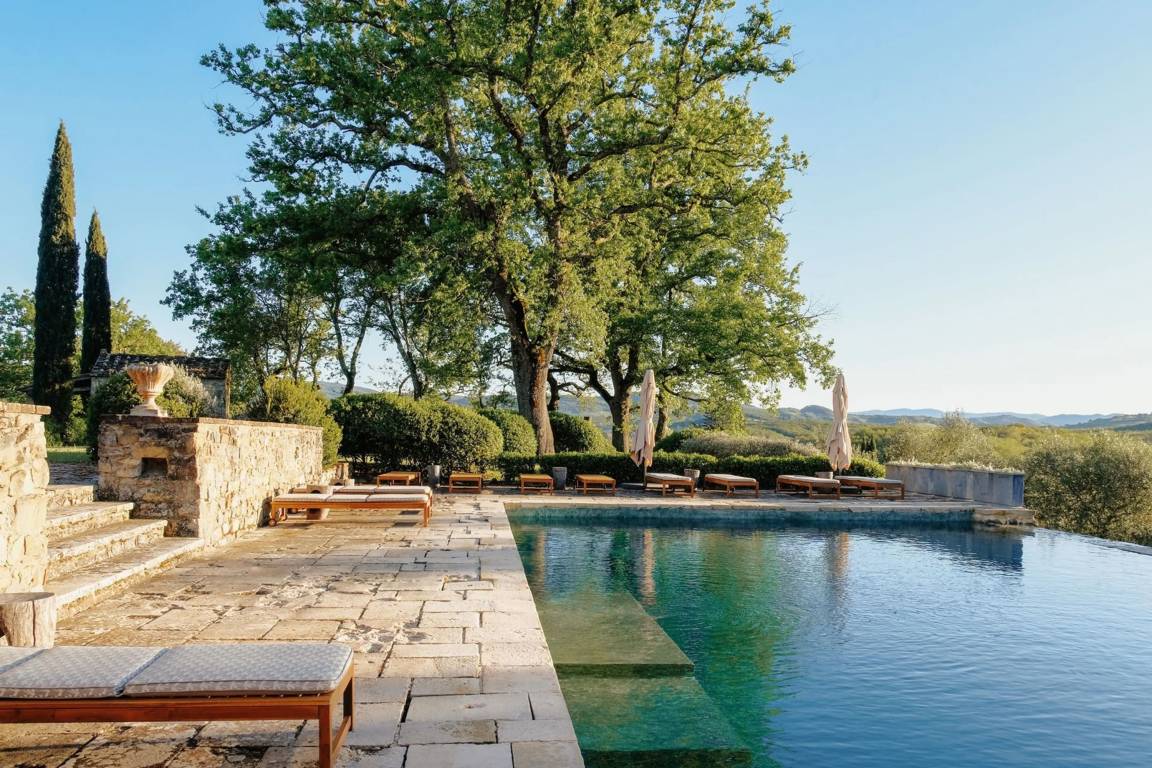 Villa ∙ 6 Bedrooms ∙ 12 Guests - San Gimignano