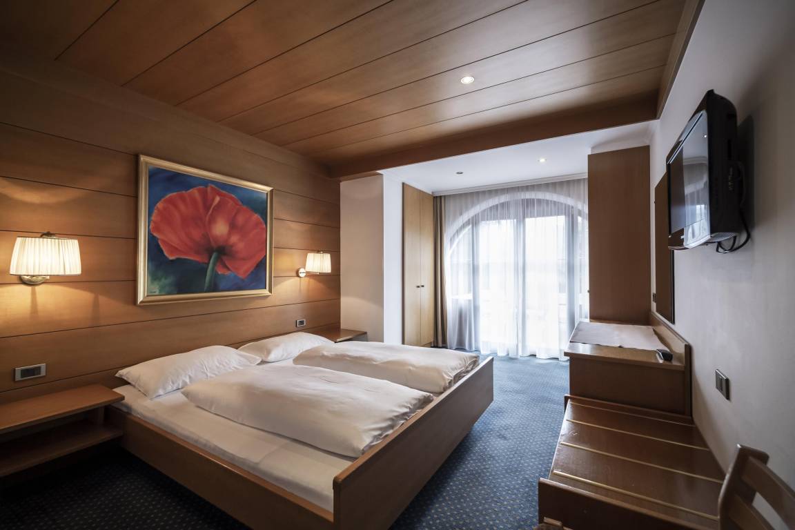70 M² Apartment ∙ 3 Bedrooms ∙ 6 Guests - Val Gardena