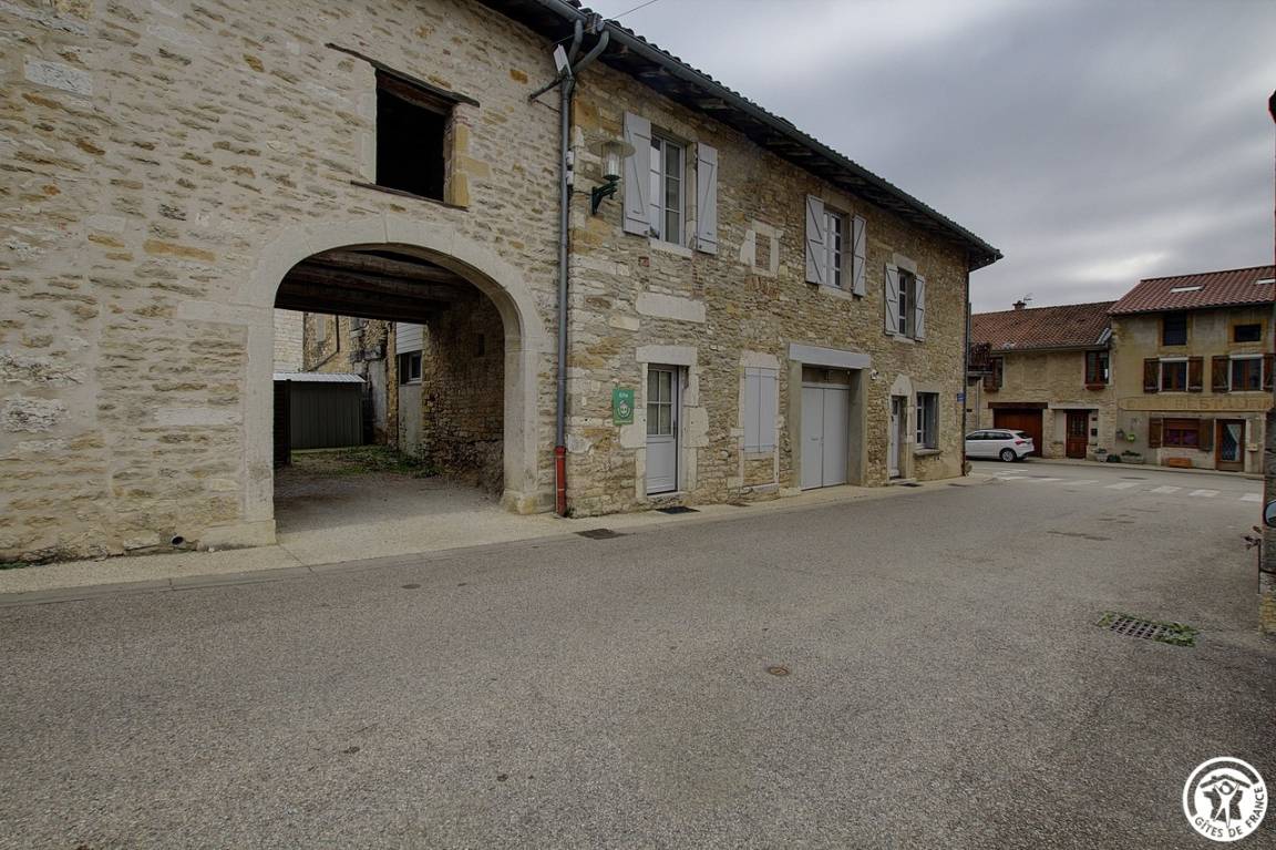 25 M² Gîte ∙ 1 Chambre ∙ 2 Personnes - Ain