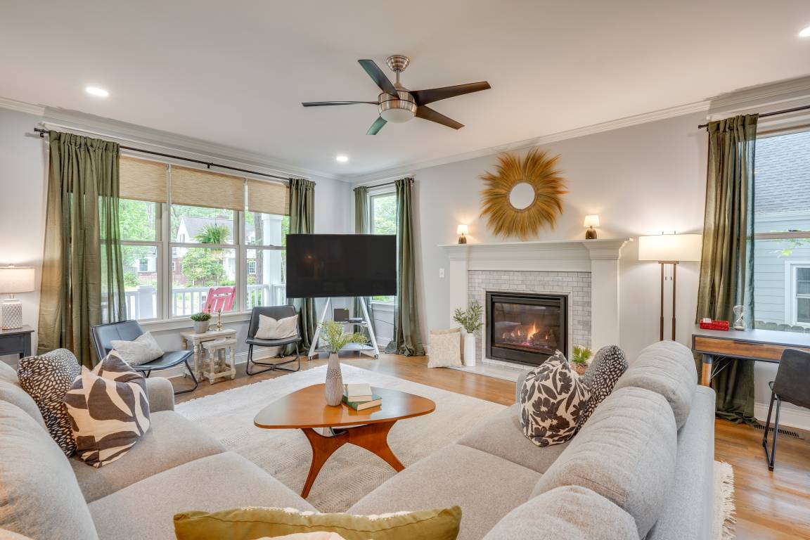 171 M² House ∙ 3 Bedrooms ∙ 6 Guests - Durham, NC