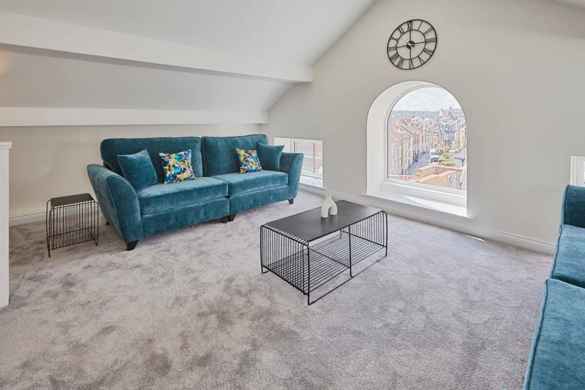 Apartment ∙ 4 Bedrooms ∙ 8 Guests - Whitby