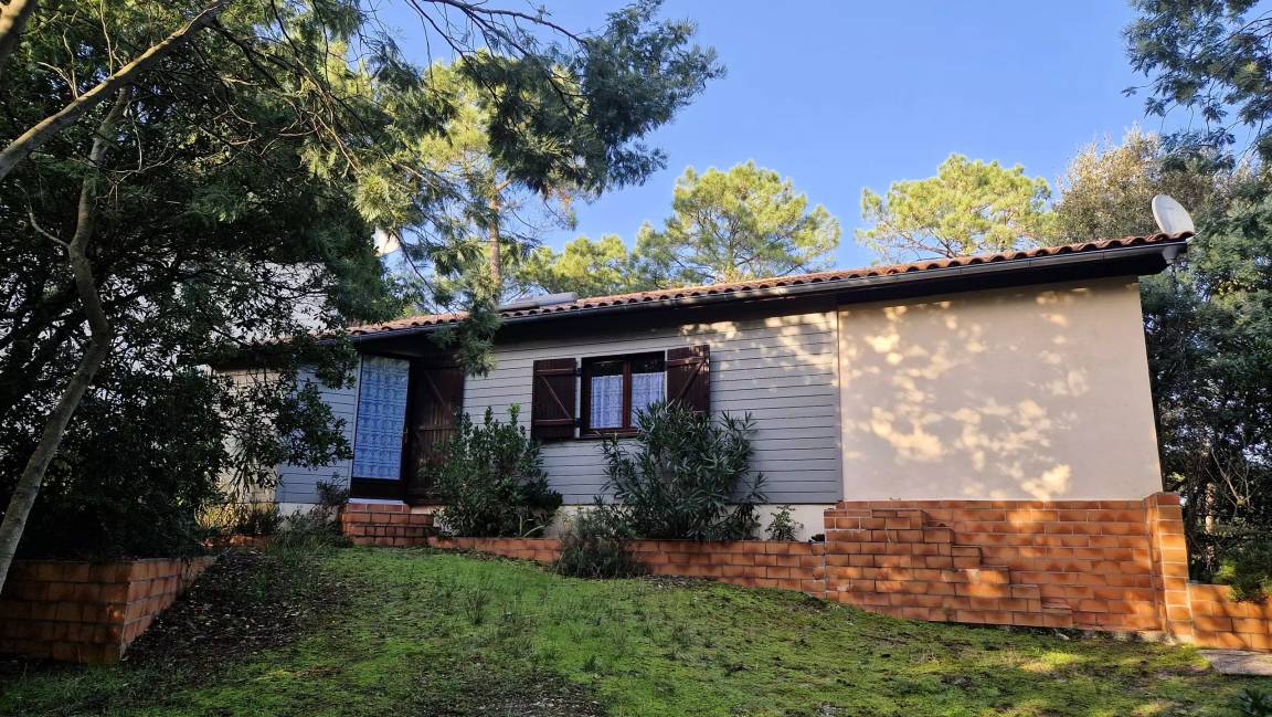 70 M² Chalet ∙ 3 Chambres ∙ 6 Personnes - Carcans