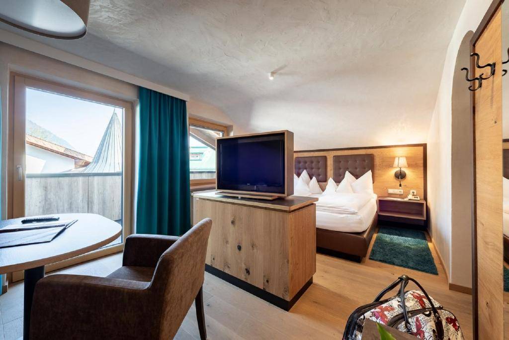 24 M² Hotel ∙ 1 Schlafzimmer ∙ 2 Gäste - Pertisau
