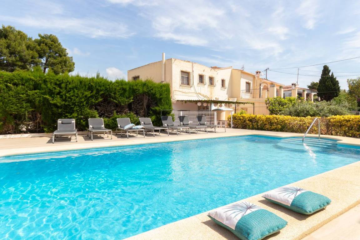 160 M² Villa ∙ 6 Schlafzimmer ∙ 14 Gäste - Calp