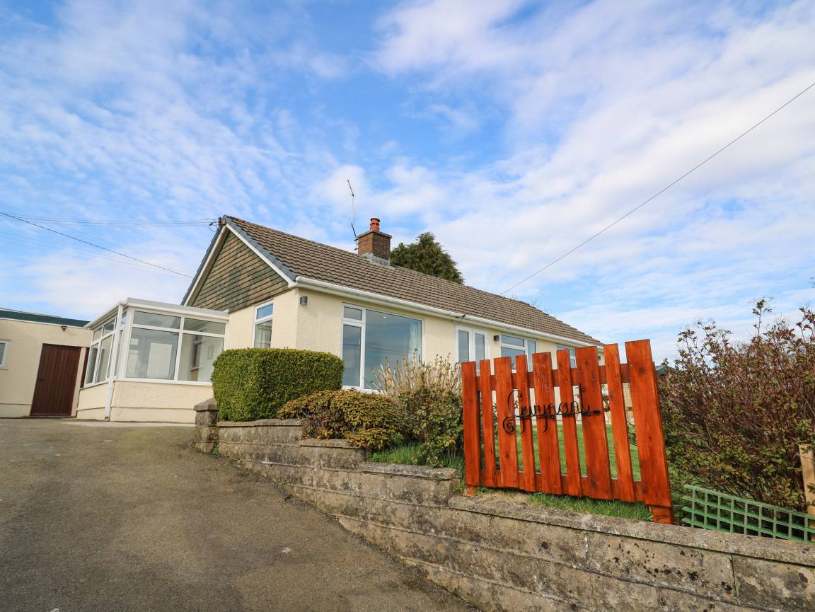 Cottage ∙ 3 Bedrooms ∙ 6 Guests - Ceredigion