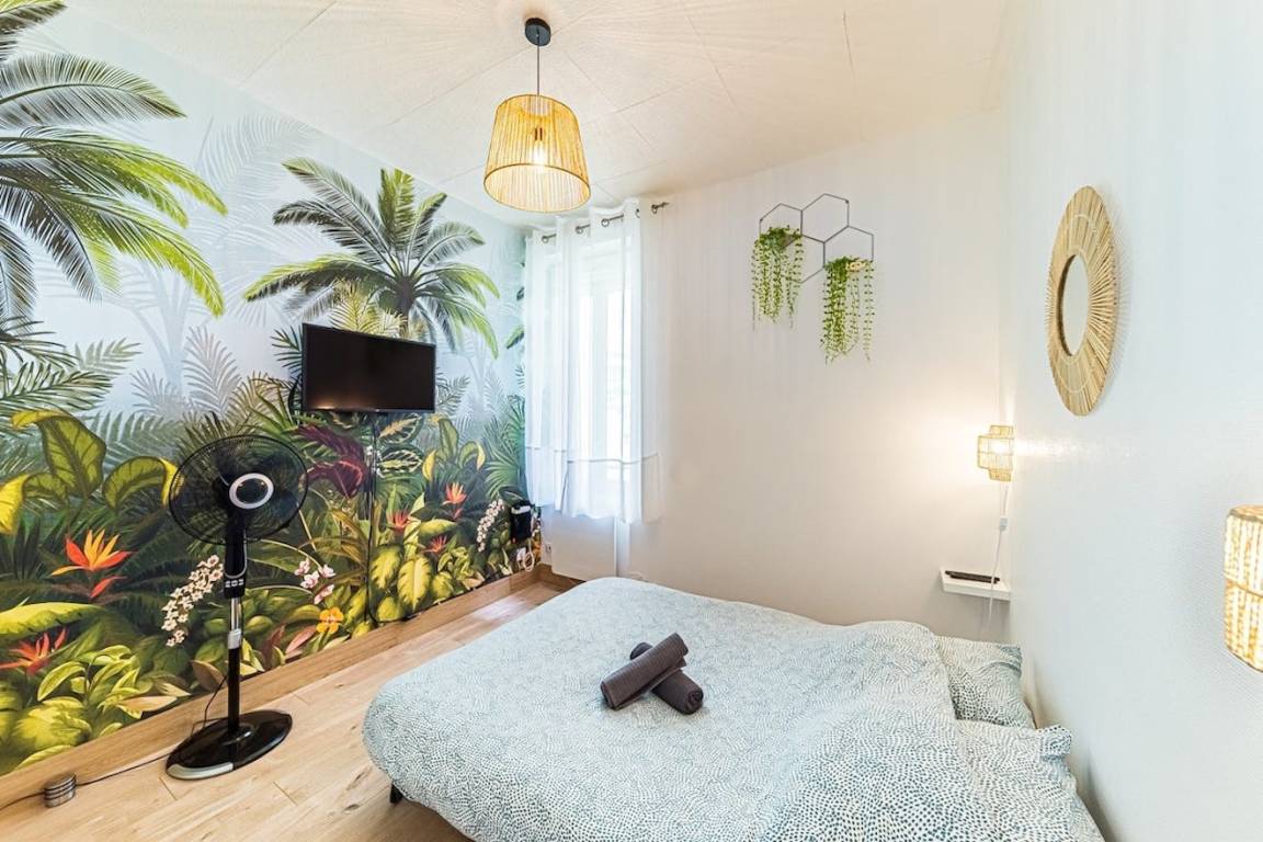 21 M² Appartement ∙ 1 Chambre ∙ 2 Personnes - Bron