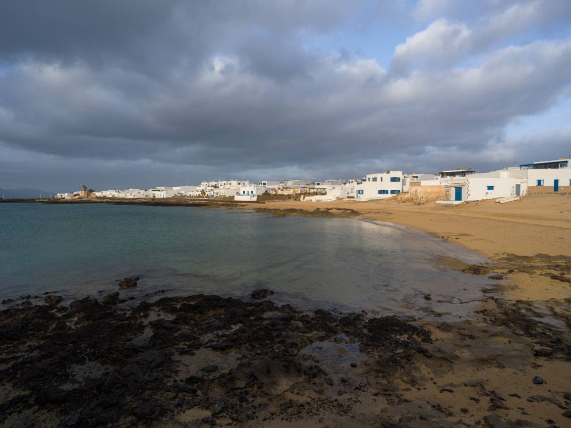 163 M² Ferienhaus ∙ 4 Schlafzimmer ∙ 8 Gäste - La Graciosa