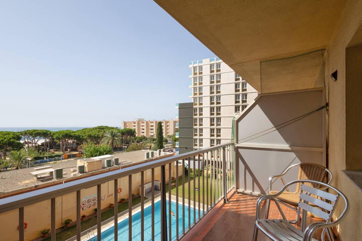 48 M² Apartament ∙ 2 Sypialnie ∙ 4 Gości - Malgrat de Mar