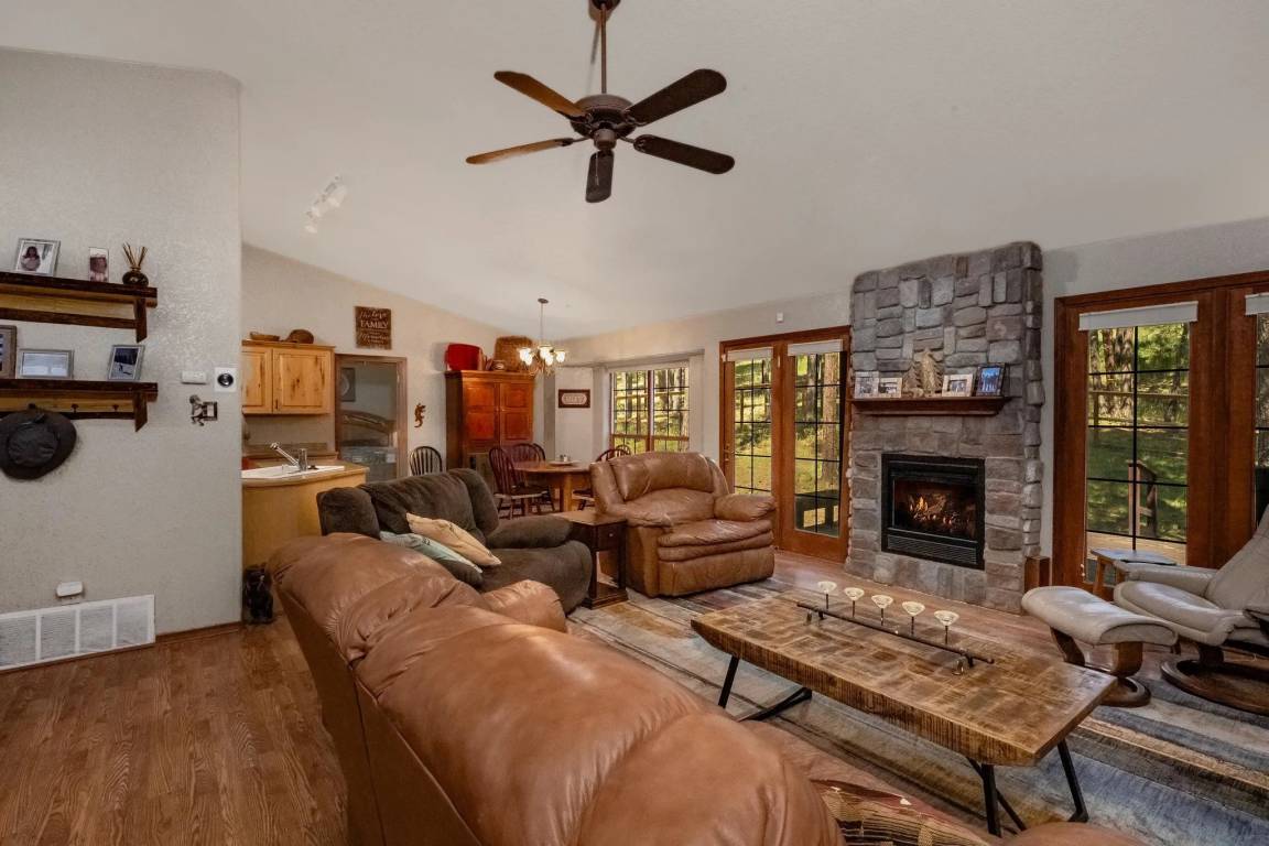 204 M² House ∙ 3 Bedrooms ∙ 8 Guests - Angel Fire, NM