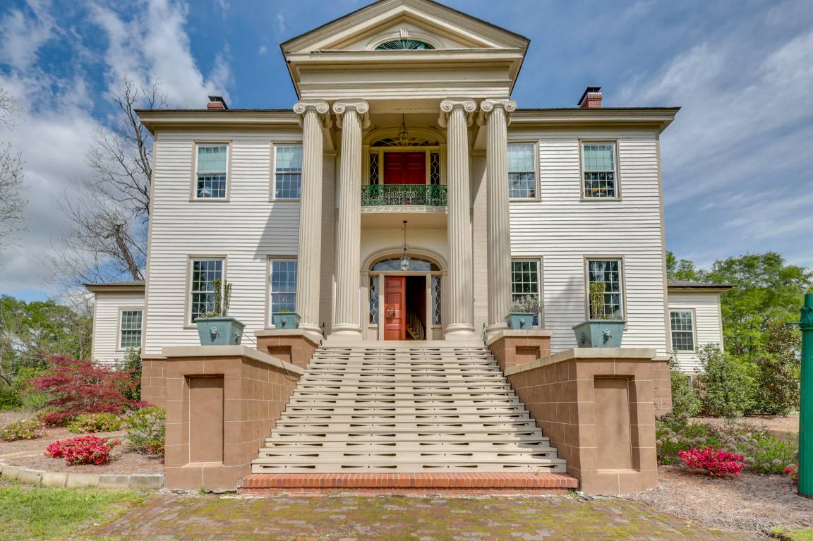 603 M² House ∙ 6 Bedrooms ∙ 12 Guests - Milledgeville, GA