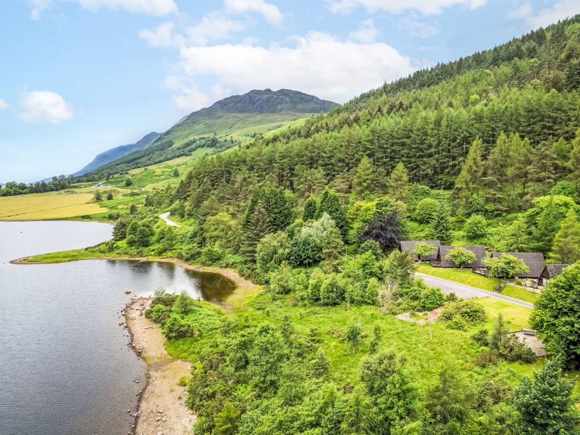 58 M² House ∙ 2 Bedrooms ∙ 4 Guests - Loch Oich