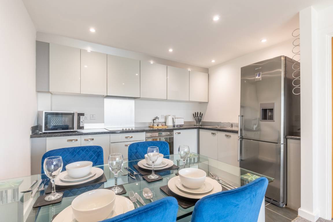 56 M² Apartment ∙ 2 Bedrooms ∙ 4 Guests - Newcastle upon Tyne