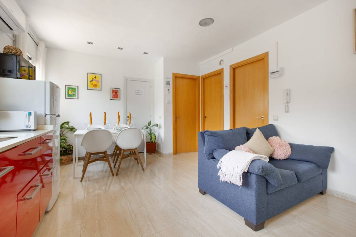 60 M² Apartment ∙ 2 Bedrooms ∙ 4 Guests - Montserrat, Valencia