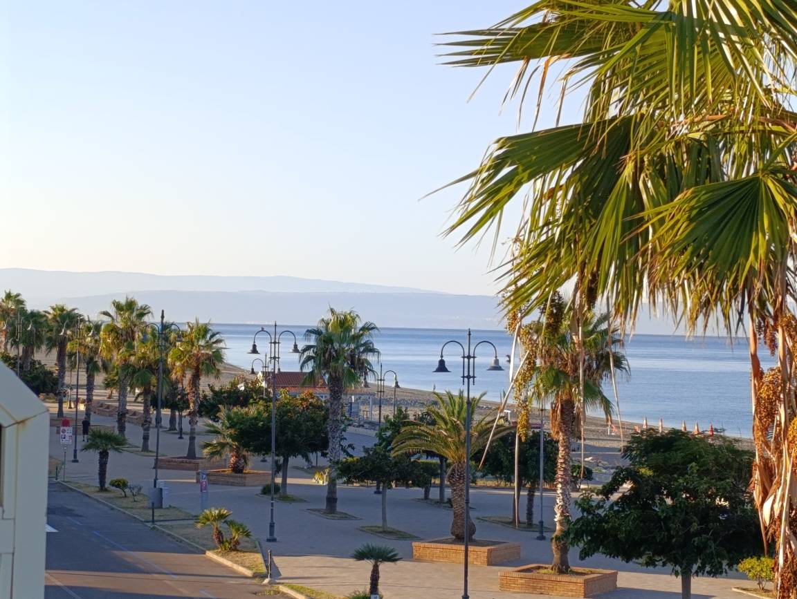 Appartamento Vacanza ∙ 1 Camera Da Letto ∙ 6 Ospiti - Falerna