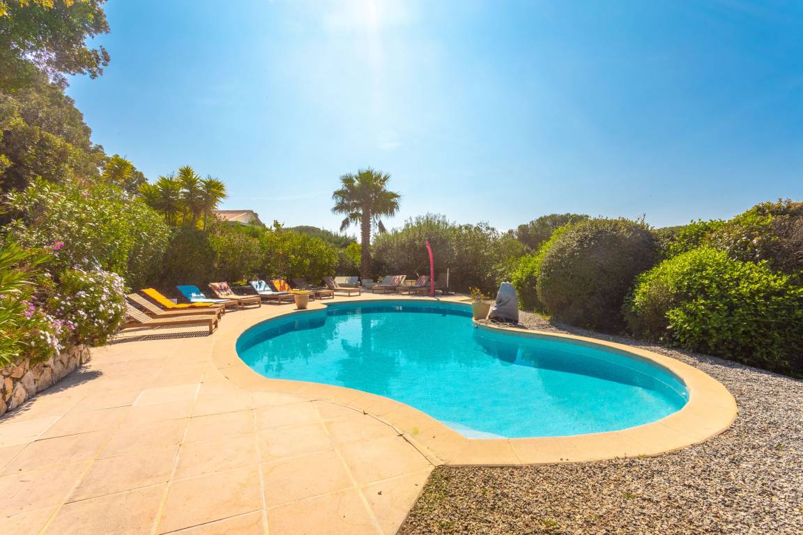 30 M² Studio ∙ 3 Personnes - Saint-Tropez