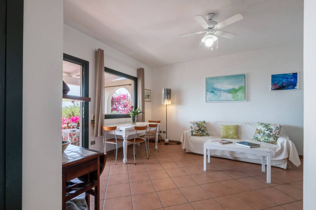 90 M² Apartment ∙ 3 Bedrooms ∙ 6 Guests - Solanas