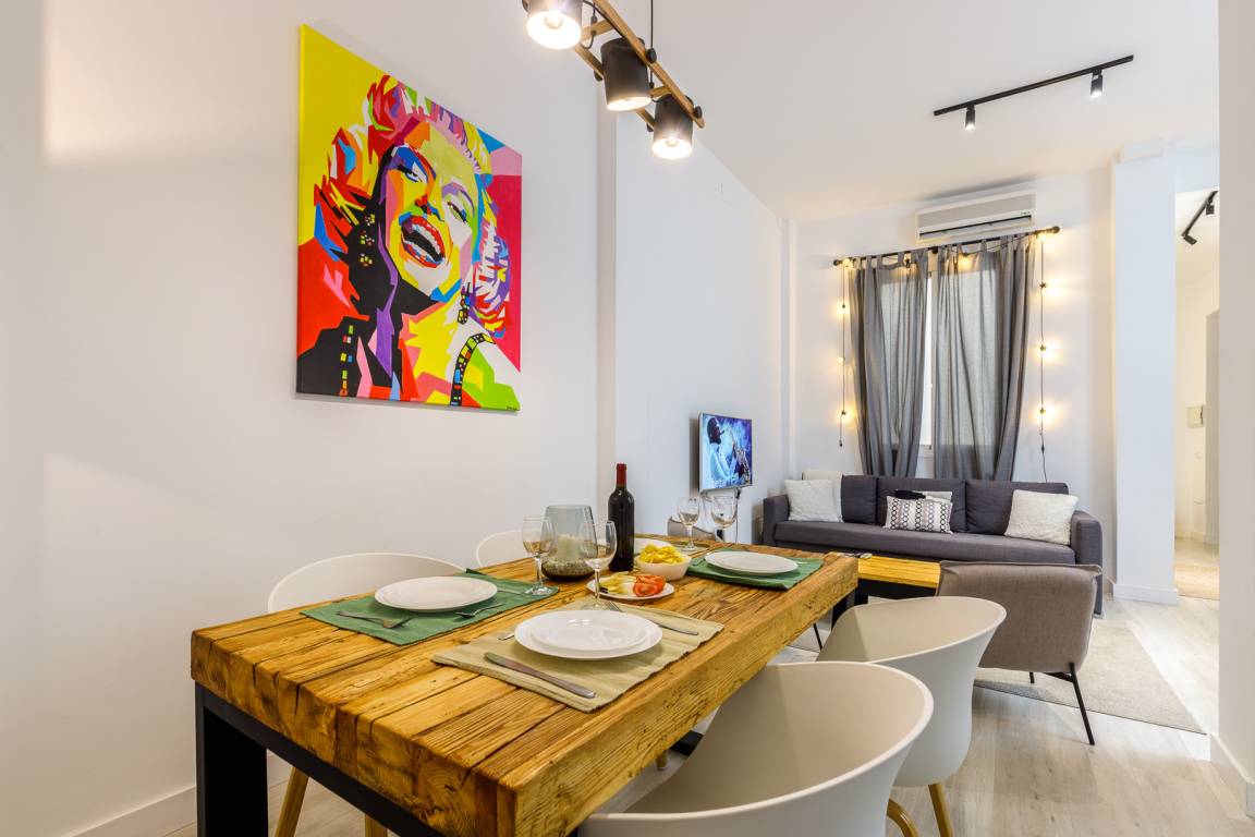 55 M² Apartment ∙ 1 Bedroom ∙ 4 Guests - Málaga